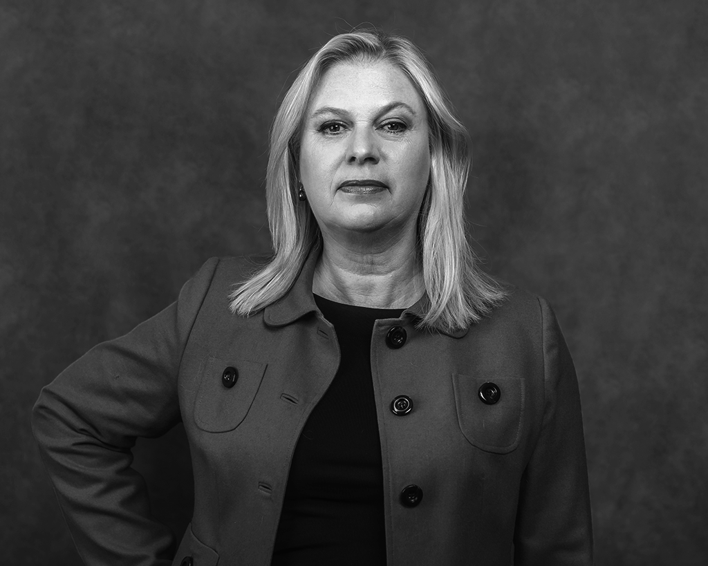 Alexandra Golding | Youngslist